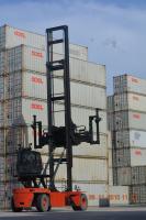China Red Empty Container Handler With CUMMINS QSM11-330 Engine / ISO 20-40 Container Handling for sale