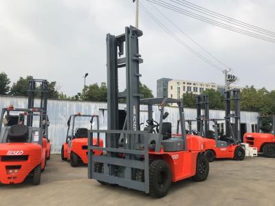 China 7 Ton Diesel Forklift Truck With 2 Stage Mast Lifting Height 6m for sale