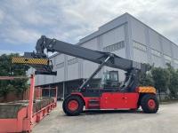 China 45 Ton Load CUMMINS QSM11-330 Container Transportation Stacker for sale