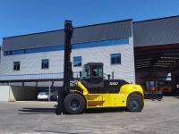China 20 Tons Heavy Lift Forklift With Lifting Height 8m Customized Mast for sale