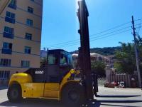 China 20 Tons Diesel Forklift FD200 Rated Load 20000kgs High Mast Lifitng Height 8000mm for sale