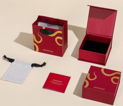 China Customized LOGO Wholesale Tik Tok Live Streaming Hot Jewelry Storage Box Snake Pattern Creative Flip Cover Ring Earring Jewelry Packaging Box for sale