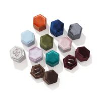 China Jewelry Box Square Velvet Ring Box Retro Double Ring Box Flannel Earring Jewelry Box Jewelry Packaging Box for sale