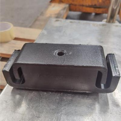 China Sinotruk Howo Truck Spare Parts Engine Front Bracket AZ9725591020 for sale