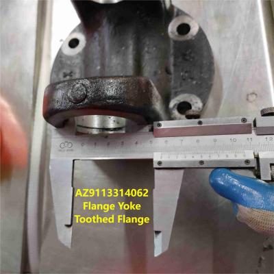 China Shacman Truck Spare Parts Toothed Flange Yoke 57X152 AZ9113314062 3KG for sale