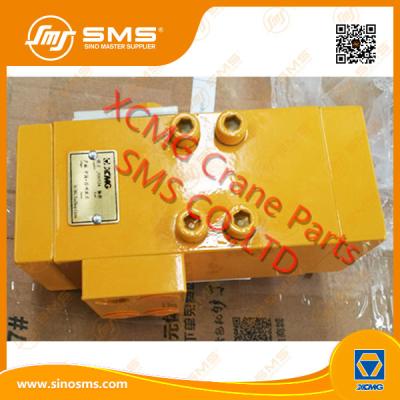 China XCMG Crane Balance Valve 803000074 - 27×15×13 cm Hydraulic Component for QY25/QY50 Models for sale
