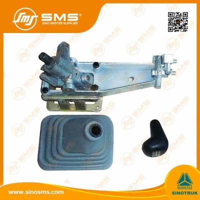 China WG9716240010 Gear Shift Level Assembly for Sinotruk Howo Truck Gearbox 450x240x165mm for sale