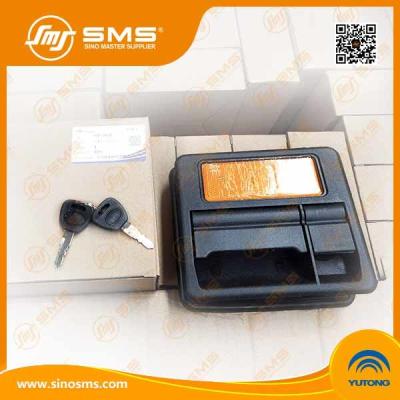 China 5940-00568 Baggage Door Lock 15×15×4CM for YUTONG BUS ZK6129 with 6-Month Warranty for sale