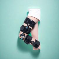 China Adjustable Knee Support Brace Portable Joint Fixator Class I CE Certified One Size Fits All for sale