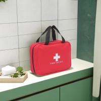China Portable Emergency First Aid Kit Professional 25 Piece Set 26cm*18cm*8cm Specifications for sale