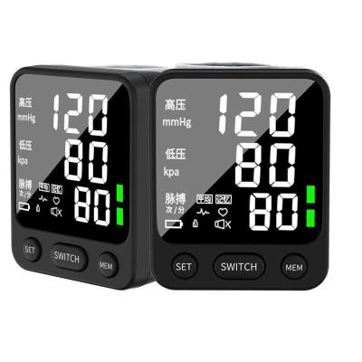 China Fully Automatic Wrist Blood Pressure Monitor 60-240 mmHg with Medical Grade Accuracy for sale