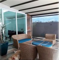 China Motorized Retractable Roof Pergola 110V 220V Aluminum Outdoor Sunshade Terrace Awning for sale