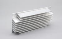 China Universal Vertical Mounting Type Aluminum Heat Sink For Universal Compatibility And Cooling for sale