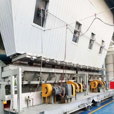 China ISO45001 Cross Fired Glass Furnace with Natural Gas Combustion - High Capacity Industrial Melting Equipment for sale