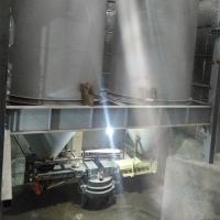 China Tower Type Glass Raw Material Mixing Measurement Batching Machine with 7 Scales and 0.1% Weighing Precision for sale