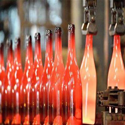 China 330ml Glass Bottle Production Line for Sparkling Wine - Flint Bottle Manufacturing with 630℃ Annealing Lehr for sale