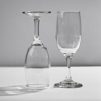 China 40 TPD Clear Goblet Tableware Glass Production Line with Engineer Overseas Service for sale
