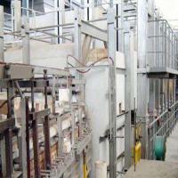 China Refractory Materials Dual Fuel Industrial Glass Furnace 150 Ton Daily Capacity with Multiple Heating Options for sale