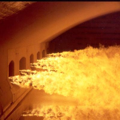 China Customized Cross Fired Furnace Refractory Brick Glass Furnace 250-750 tpd for Glass Industry for sale