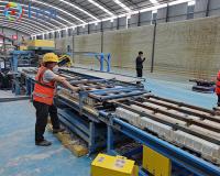 China Automatic Concrete Retaining Block Dosing Machine Artificial Stone Production Line for sale