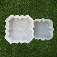 China Road Interlocking Tiles Rubber Plastic Paver Mould 25*25*4.5cm Size for sale