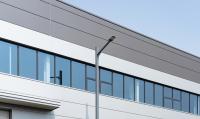 China Bolt Connection Prefab Steel Workshop Simple Installation Stable Structure Sandwich Panel Single Sheet Doors Windows Complete Bolt Accessories for sale
