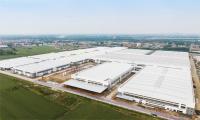 China Modern Commercial Prefab Steel Structure Warehouse For Industrial Garage Shed Storage for sale