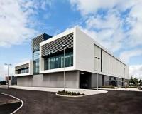 China Portal Frame Prefab Metal Structures Industrial Commercial Fabrication Hall for sale