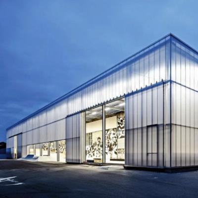 China Custom Modern Prefabricated Steel Structure For Workshop Office House Supermarket for sale