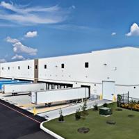 China Custom Color Matching Steel Frame Building Weather Sealed Enclosure Low Maintenance for sale