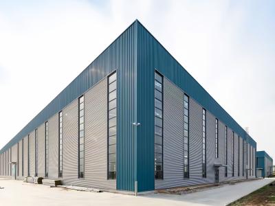 China Prefabricated Modern Metal Frame Building Construction For Industrial Warehouses Office House for sale