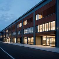 China Portal Frame Economical Steel Warehouse Construction Industrial Steel Warehouse for sale