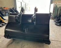 China Heavy Duty Rock Crusher Attachment For Excavator 5-100 Tons for sale