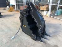 China 0.35-2.1M3 Excavator Grab Bucket Hydraulic Forklift Clamp Attachments for sale