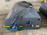 China 72 In Skid Steer Pick Up Sweeper Operating Width 1520mm 1820mm for sale