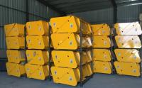 China Standard Skid Steer Bucket Attachments 5200 kg 60'' 72'' 84'' for sale