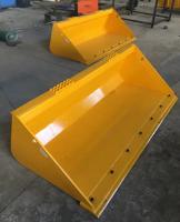China Standard Skid Steer Bucket Attachments 5200 kg 60'' 72'' 84'' for sale