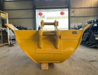 China Robust Alloy Trapezoidal Ditch Bucket for Excavators Tailored Deep Excavations for sale