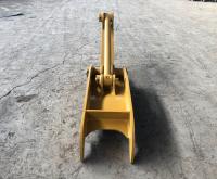 China Wear resistant Bucket Thumb Attachment Heavy Duty Steel for Excavator for sale
