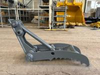 China Universal Excavator Bucket And Thumb For Varied Excavation Tasks for sale
