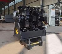 China 1-50 Ton Excavator Compaction Wheel with NM360/400 Material for sale