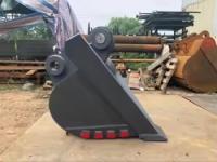 China Top Width Excavator Trenching Bucket Unyielding Alloy Composition Customized Capacity for sale