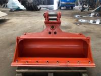 China Various Sizes Angle Adjusting Digger Bucket Dual Cutting Edges For Enhanced Resistance for sale