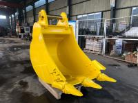 China V-shaped Excavator Trenching Bucket with Rock Teeth 300-10000 for sale