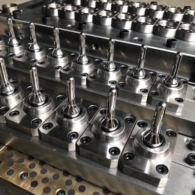 China Injectionpressure Up To 2500 Bar Variable Pump Injection Molding Machine With Plastic Material PET And Colour Options Red Or Blue For Industrial for sale