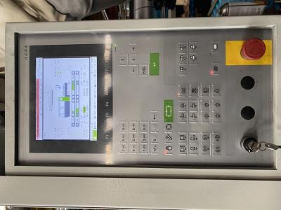 China Advanced PLC Control 4000 Ton Injection Molding Machine PET Built to Meet Heavy Duty Plastic Manufacturing Demands for sale
