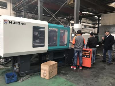 China 250 Ml Horizontal Plastic Bottle Injection Molding Machine 37+30KW Pump Motor Power for sale