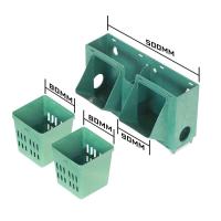 China Hydroponic Vertical Self Watering Artificial Green Wall System for Greening Projects for sale