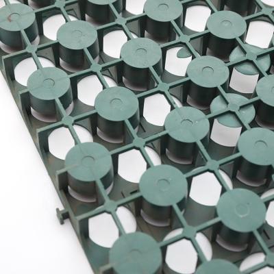 China HDPE Dimpled Green Roof Garden Foundation Membrane 500x500x20mm 4 pcs per sqm for sale