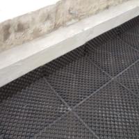China HDPE Green Roof Drainage Mat 500x500x30mm 4pcs per m2 for Garage Basement for sale